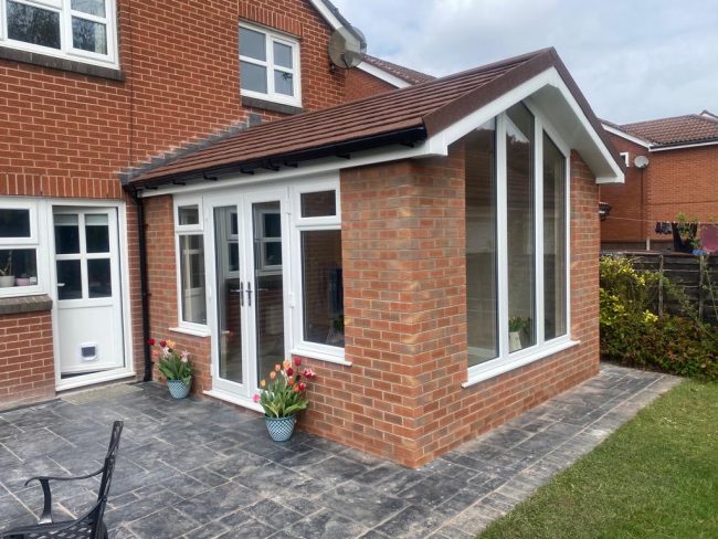 Glazed Extensions | Droylsden Glass Limited